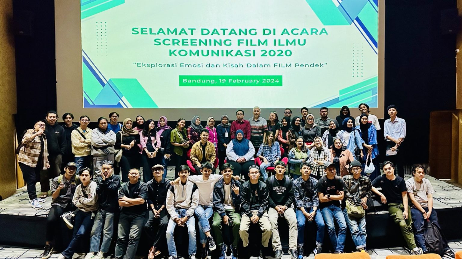 KURIKULUM PROGRAM STUDI ILMU KOMUNIKASI | FISIP UNLA